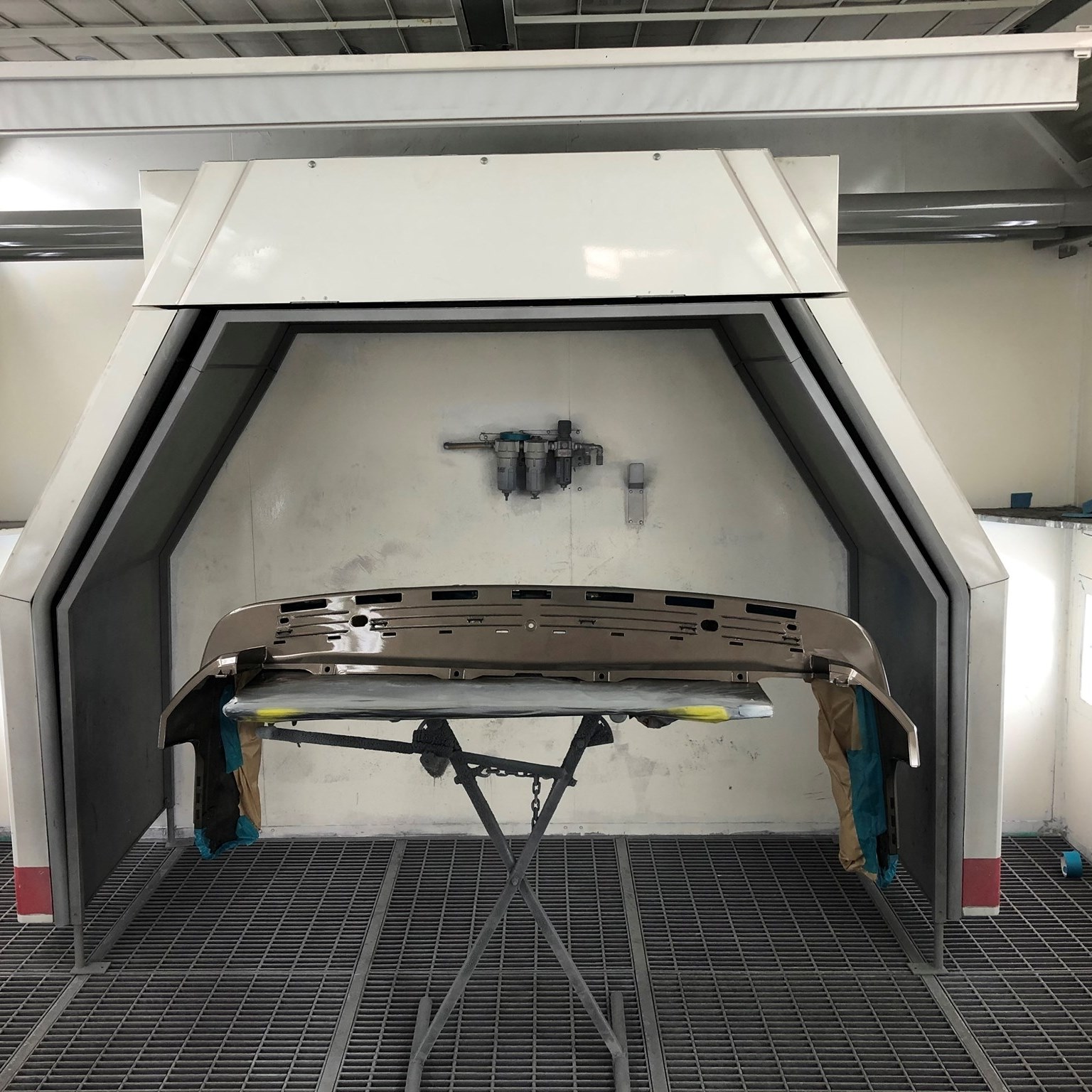 Enhancing Workshop Efficiency in Australian Spray Booths